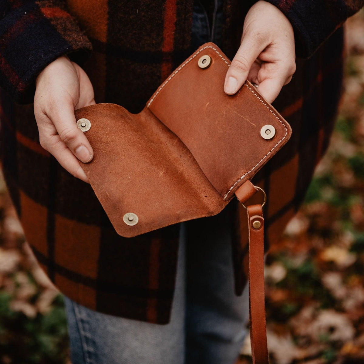 Handmade Leather Wrist Wallet - USA MADE – The Local Branch